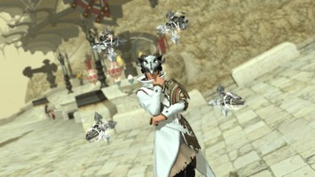 Black inside for Noir Longcoat | XIV Mod Archive